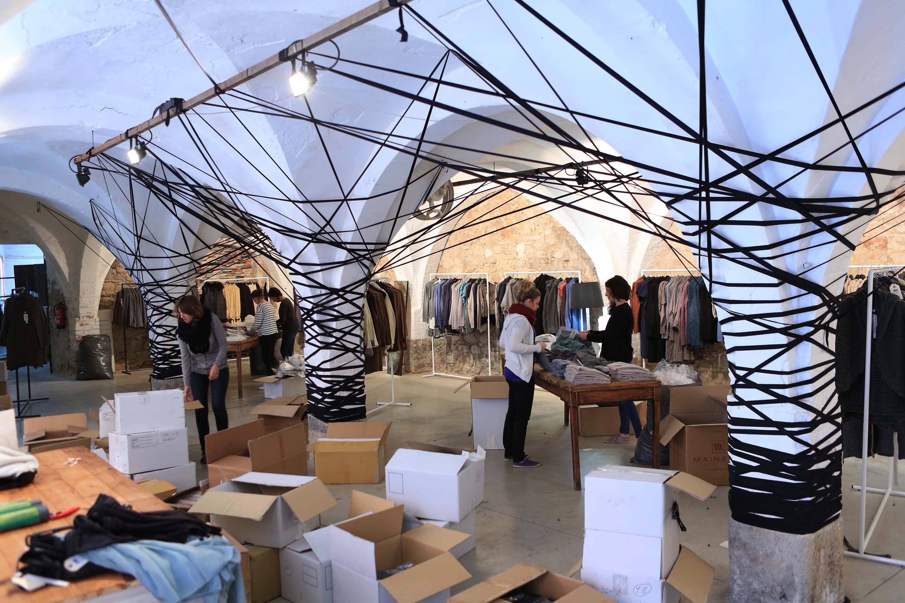 006 - REC.0 Experimental Stores